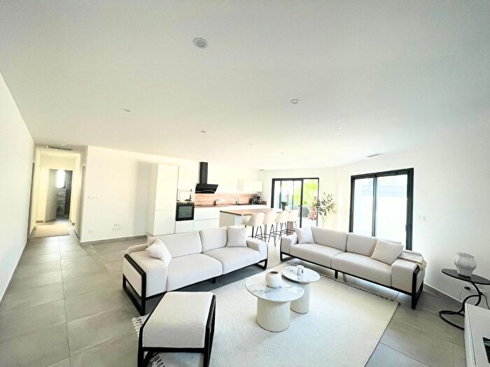 Maison à vendre - Maraussan - 4 pièces - 3 chambres