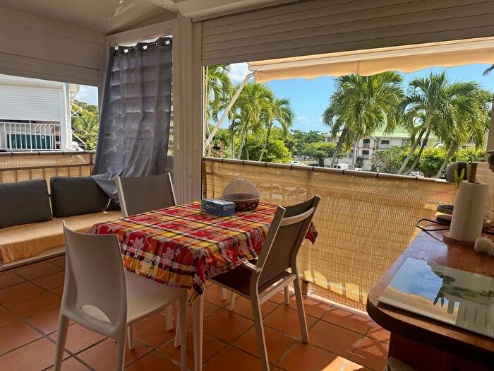 Appartement à vendre - Saint-François - 2 pièces - 1 chambre