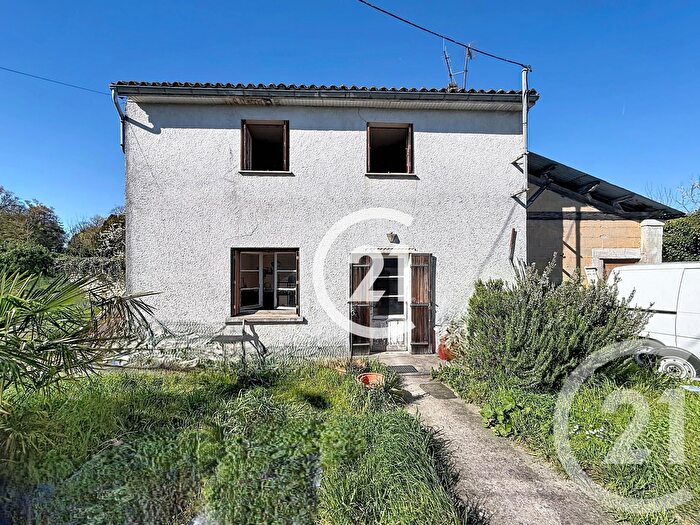 Maison 4 pièces à vendre à Salles-d'Angles