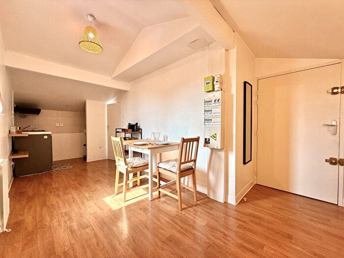 Appartement à louer - Toulouse, Marengo, Jolimont, Médiathèque, La Colonne - 1 pièce