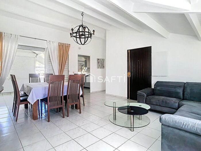 Baie-Mahault : Appartement 3 pièces à louer