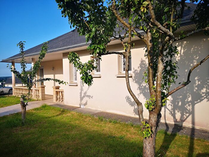 Saint-Martin-des-Champs - Maison 8 pièces à vendre