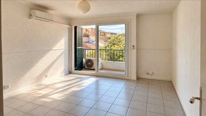 Appartement 3 pièces à Centre Ville, Cavaillon, à louer