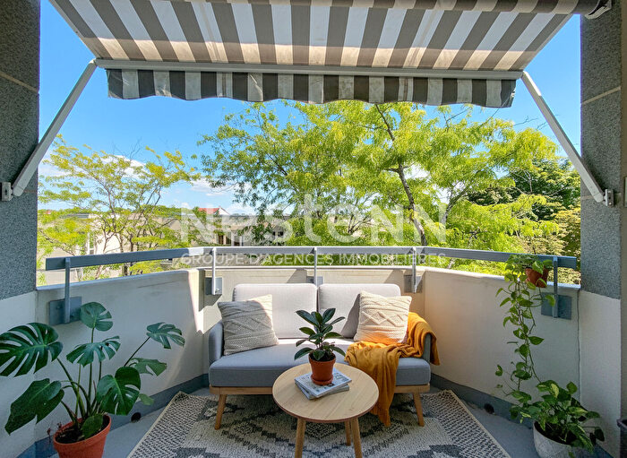 Appartement à vendre - Montigny-le-Bretonneux - 4 pièces - 2 chambres