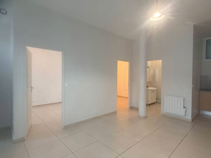 Appartement à louer - La Ferté-sous-Jouarre - 3 pièces - 2 chambres