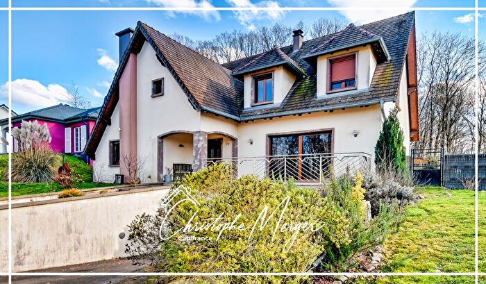 Maison à vendre - Sarralbe - 6 pièces - 4 chambres