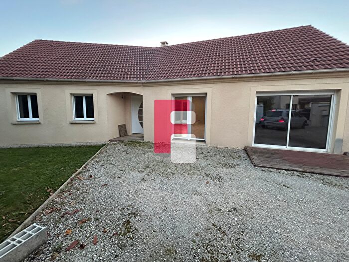 Maison 5 pièces à vendre à Piney