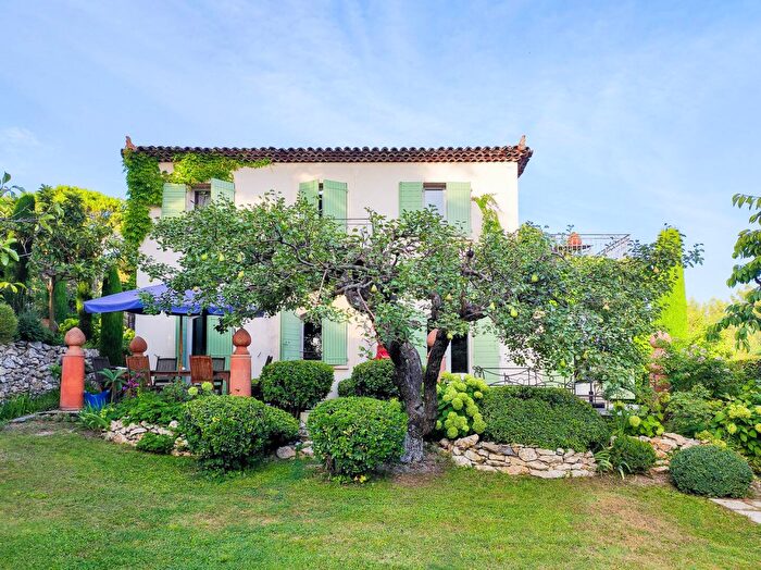 Pont de Béraud, Aix-en-Provence : Maison 4 pièces à louer