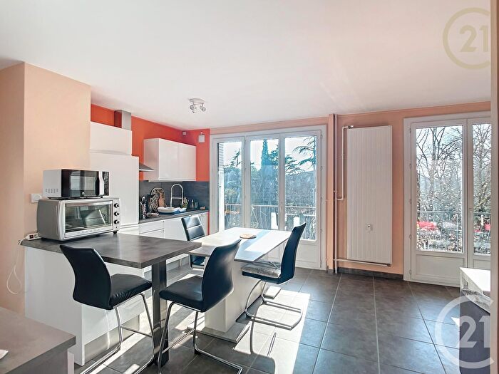 Montélimar, Cabiac, Montlouis, Margerie, Chapellerie : Appartement 2 pièces à louer