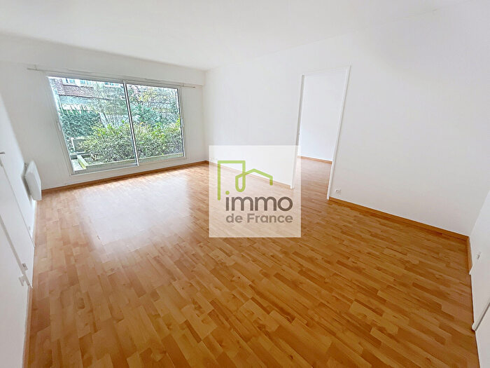 Appartement à louer - Lille, Centre-ville, Euralille - 2 pièces - 1 chambre