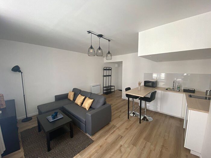 Wazemmes, Lille : Appartement 1 pièce à louer