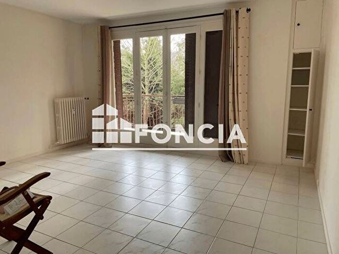 Appartement à louer - Centre Ville-Isambard, Évreux - 2 pièces - 1 chambre