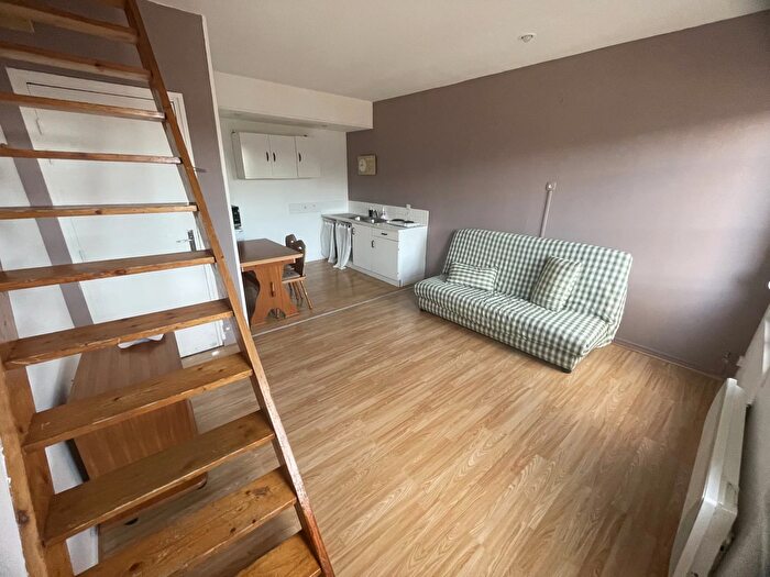 Appartement à louer - Saint-Quentin, Centre-ville - 2 pièces - 1 chambre