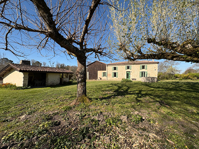 Maison 6 pièces à Aubiac, à vendre