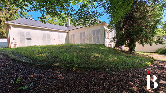 Maison à vendre - Orvault, Bourg, Secteur rural - 7 pièces - 4 chambres