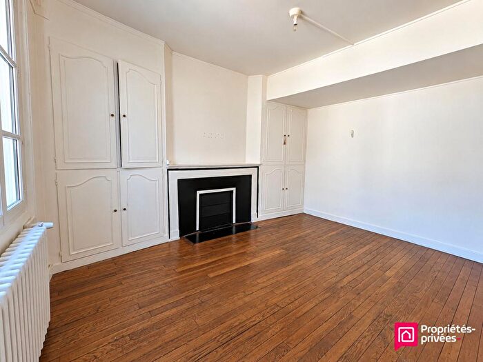 Appartement 3 pièces à Auxerre, Centre-ville, à vendre