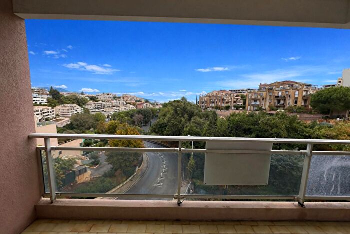 Appartement à vendre - Nice, Fabron - 2 pièces - 1 chambre