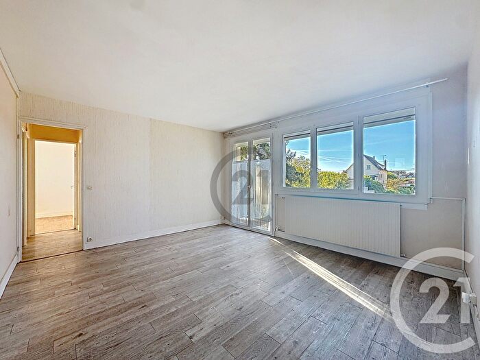 Montereau-Fault-Yonne, Ville basse : Appartement 3 pièces à vendre