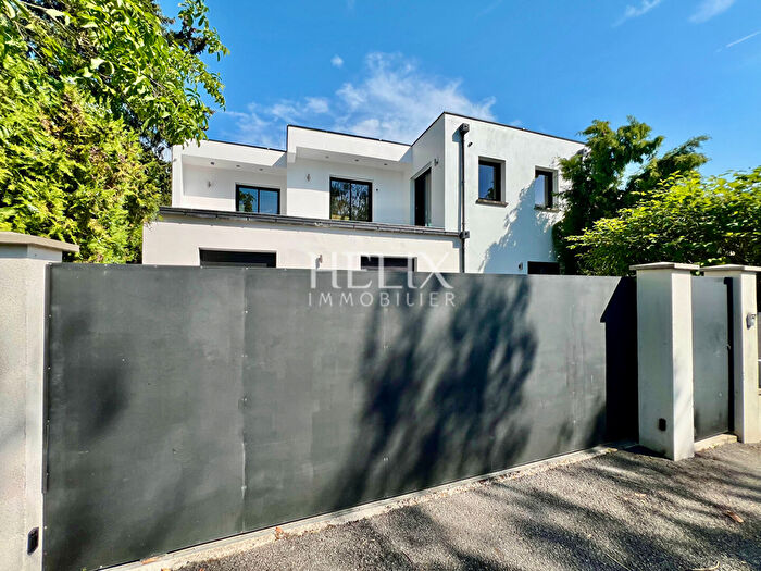 Maison 7 pièces à louer à Orgeval