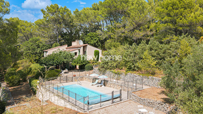 Maison à vendre - Seillans - 4 pièces - 3 chambres