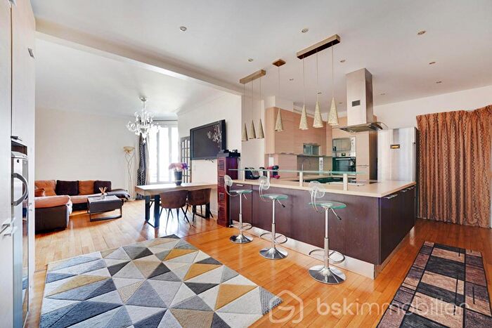 Appartement à vendre - Neuilly-sur-Seine, Charles Laffitte - 3 pièces - 2 chambres