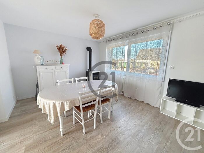 Maison à louer - Saint-Pierre-du-Mesnil - 3 pièces - 2 chambres