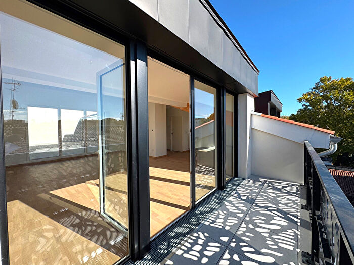 Appartement à vendre - Toulouse, Saint-Cyprien - 4 pièces - 3 chambres