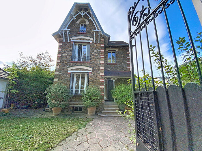 Maison 6 pièces à Saint-Maur-des-Fossés, Vieux-Saint-Maur, à vendre
