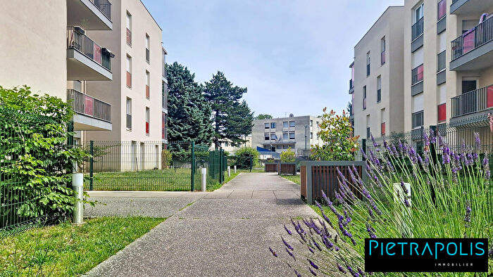 Champagne-au-Mont-d'Or - Appartement 2 pièces à vendre