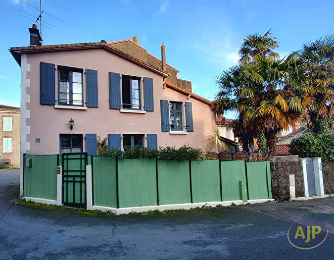 Maison 5 pièces à vendre - La Roche-sur-Yon, Pentagone, Pont-Morineau