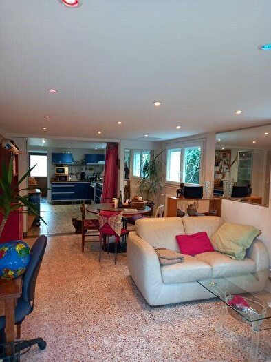 Appartement à louer - Centre Ville, Corbeil-Essonnes - 1 pièce