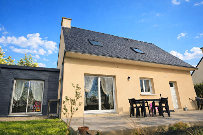 Maison à vendre - Ergué-Gabéric - 5 pièces - 4 chambres