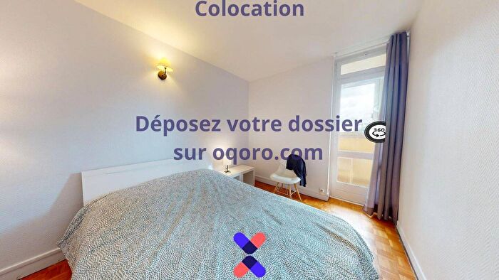 Appartement à louer - Centre, Écully - 6 pièces - 5 chambres