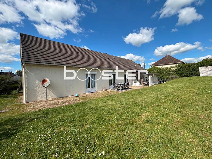 Maison à vendre - Saint-Yrieix-la-Perche - 6 pièces - 4 chambres