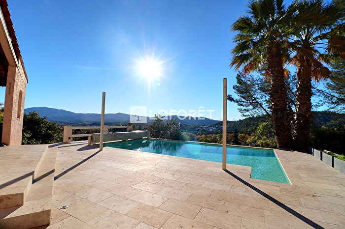 Maison à vendre - Carnoules - 6 pièces - 4 chambres