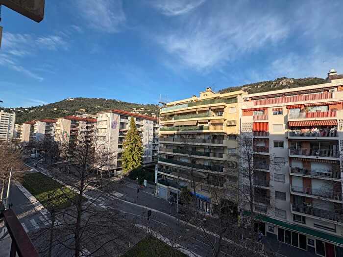 Appartement à vendre - Nice, Saint-Roch - 3 pièces - 2 chambres