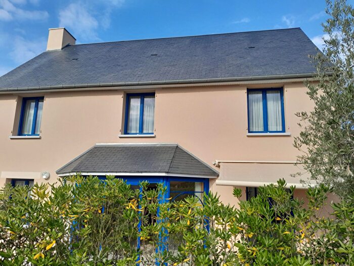 Maison à louer - Cancale - 5 pièces - 4 chambres