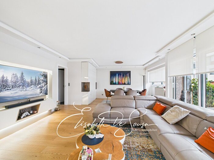 Appartement à vendre - Paris e , Saint-Lambert, Convention - 4 pièces - 2 chambres