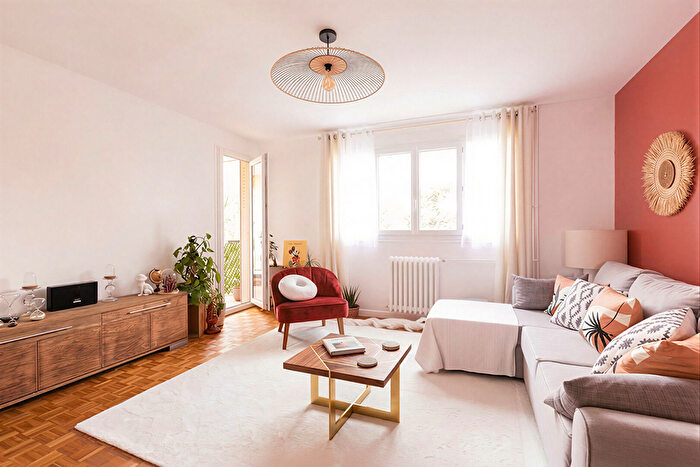 Appartement 3 pièces à vendre à Plaisir, Centre-ville, Château