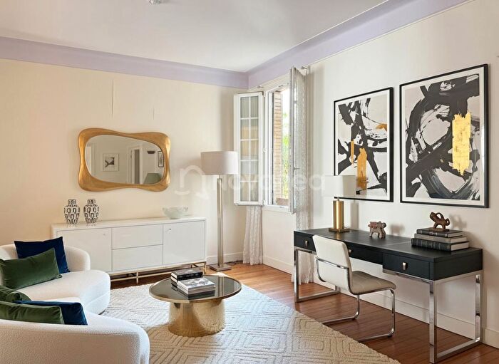 Appartement à vendre - Pau, Centre-ville - 3 pièces - 1 chambre