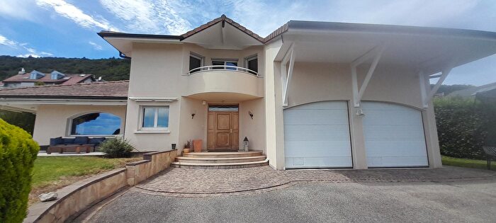Maison à vendre - Divonne-les-Bains - 15 pièces - 5 chambres