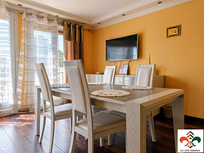 Maison à vendre - Châlons-en-Champagne, Sud - 5 pièces - 3 chambres