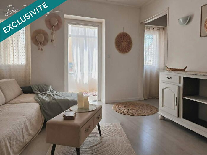 Maison 4 pièces à vendre - Sainte-Tulle