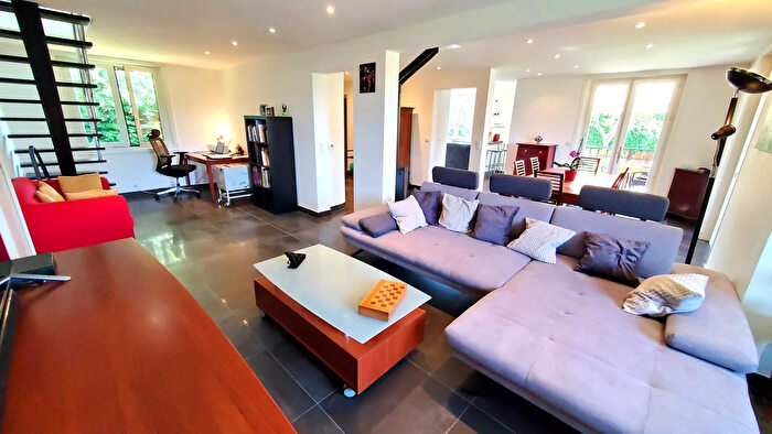 Maison à vendre - Vétraz-Monthoux - 5 pièces - 3 chambres