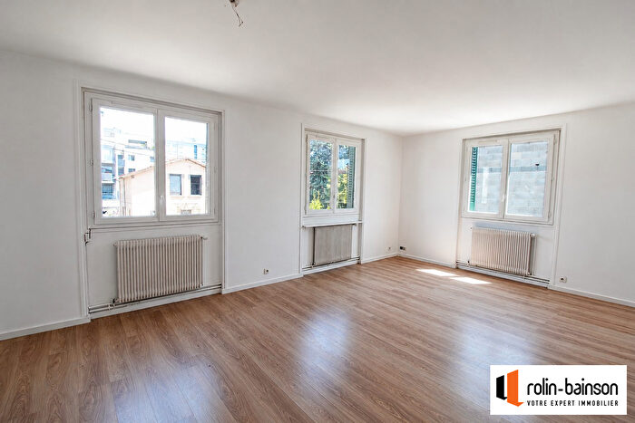 Villeurbanne, Cusset - Appartement 3 pièces à louer