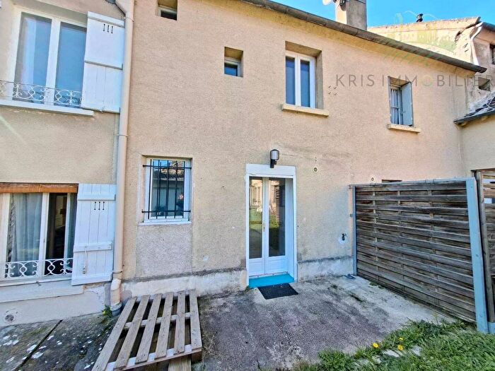 Maison à louer - Crouy-sur-Ourcq - 1 pièce - 2 chambres