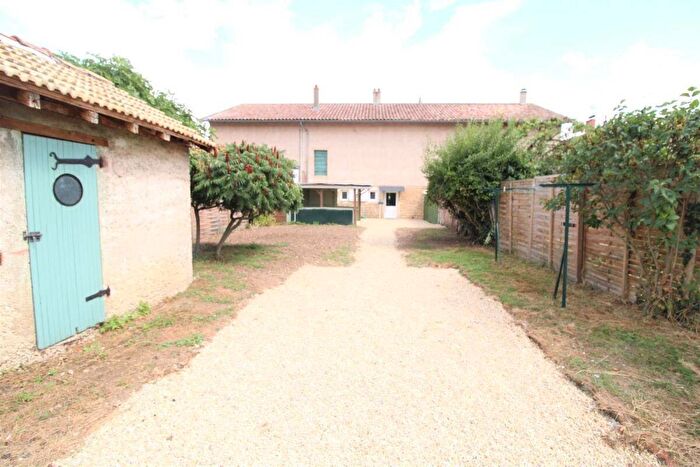 Maison à louer - Peyzieux-sur-Saône - 4 pièces - 3 chambres