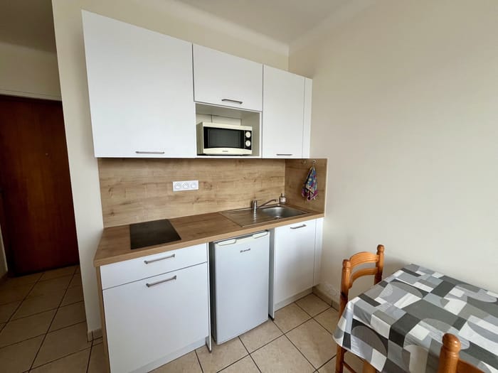 Appartement 1 pièce à Rodez, Cité Lalande, à louer