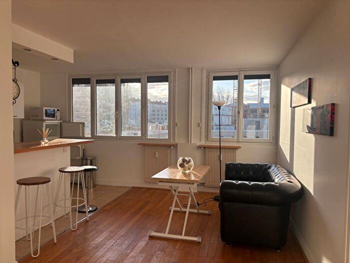 Appartement 2 pièces à louer - Gratte Ciel, Villeurbanne