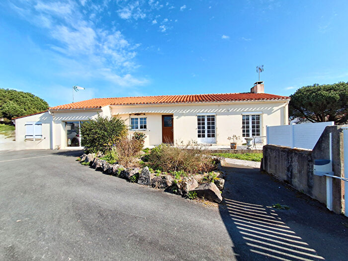 Maison à vendre - Vairé - 6 pièces - 4 chambres